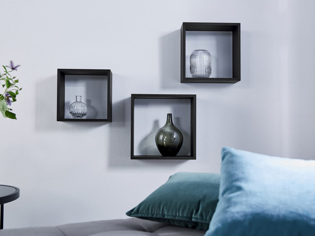 Arredare le pareti del soggiorno con le mensole: 10 idee design per ...